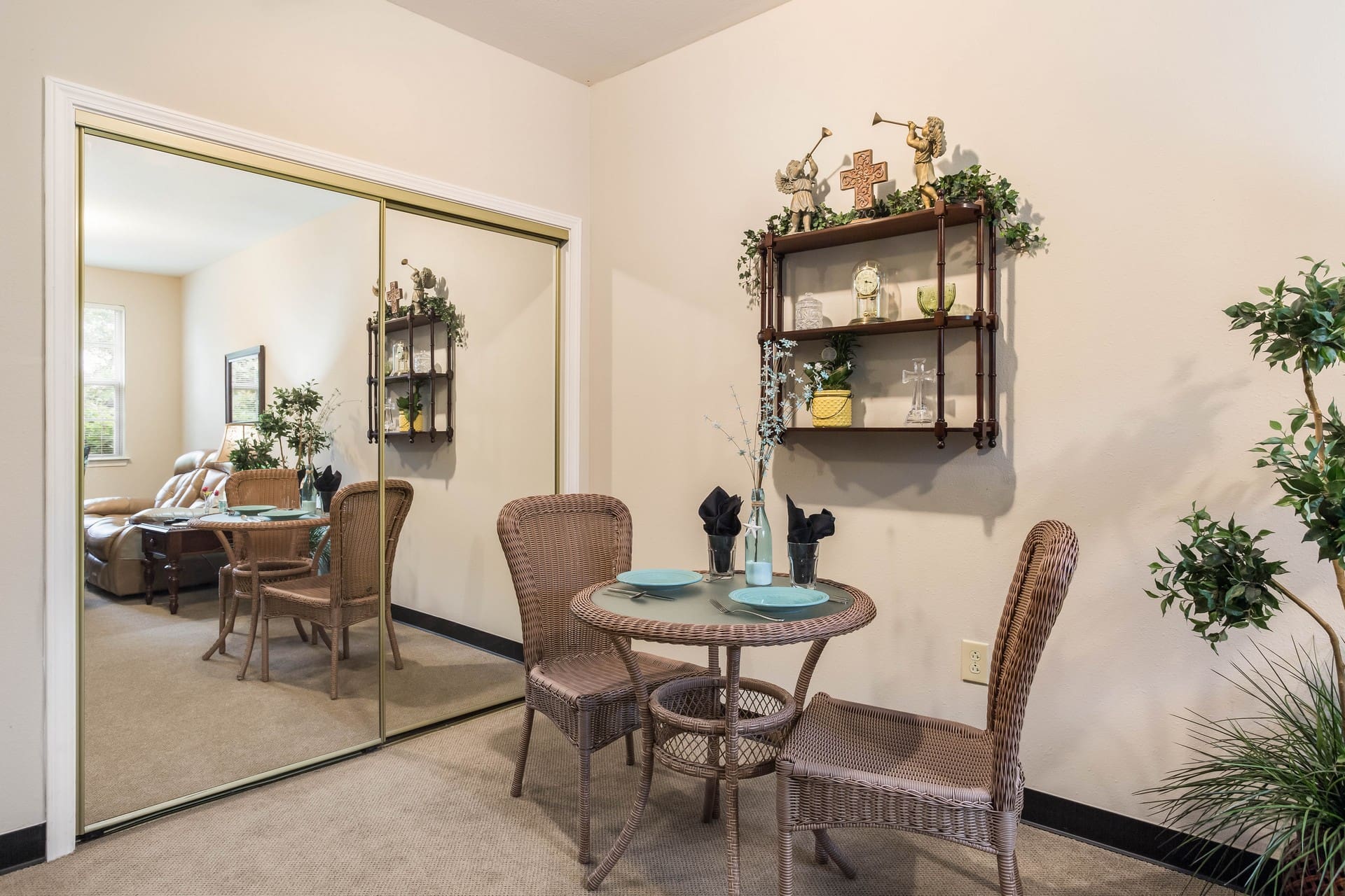 Image Gallery | Photos & Videos Of Our Beautiful Community